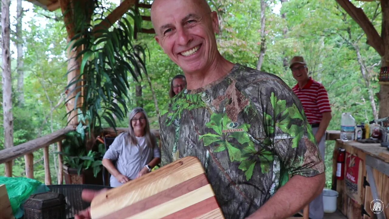 BUILDING MY TIMBER FRAME OFF GRID CABIN | INSULATION, PAINT & SURPRISE ...