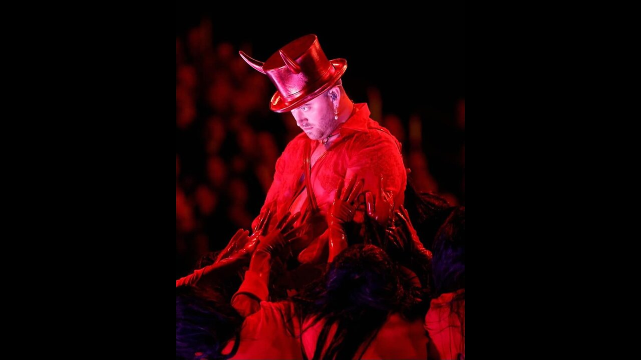 Madonna Debuts New Face At Grammys, Sam Smith Wears Horns, Petras ...