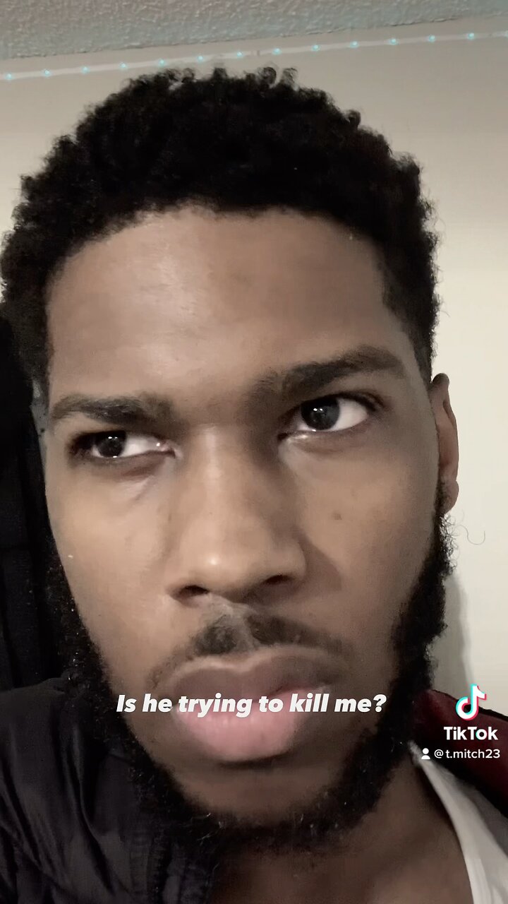 How Anime characters be overthinking every situation 😂