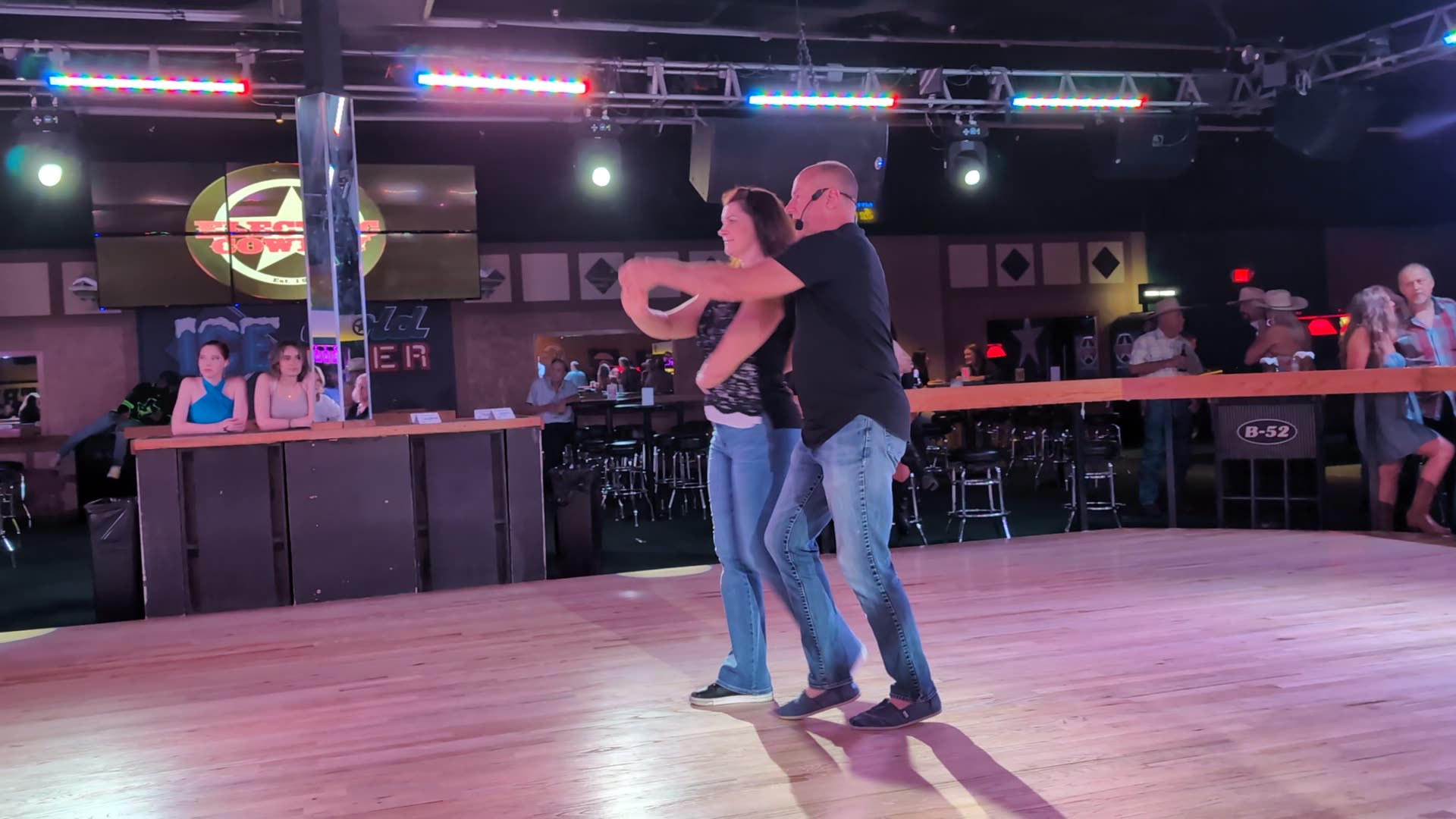 Progressive Double Two Step @ Electric Cowboy with Wes Neese 20240531 ...