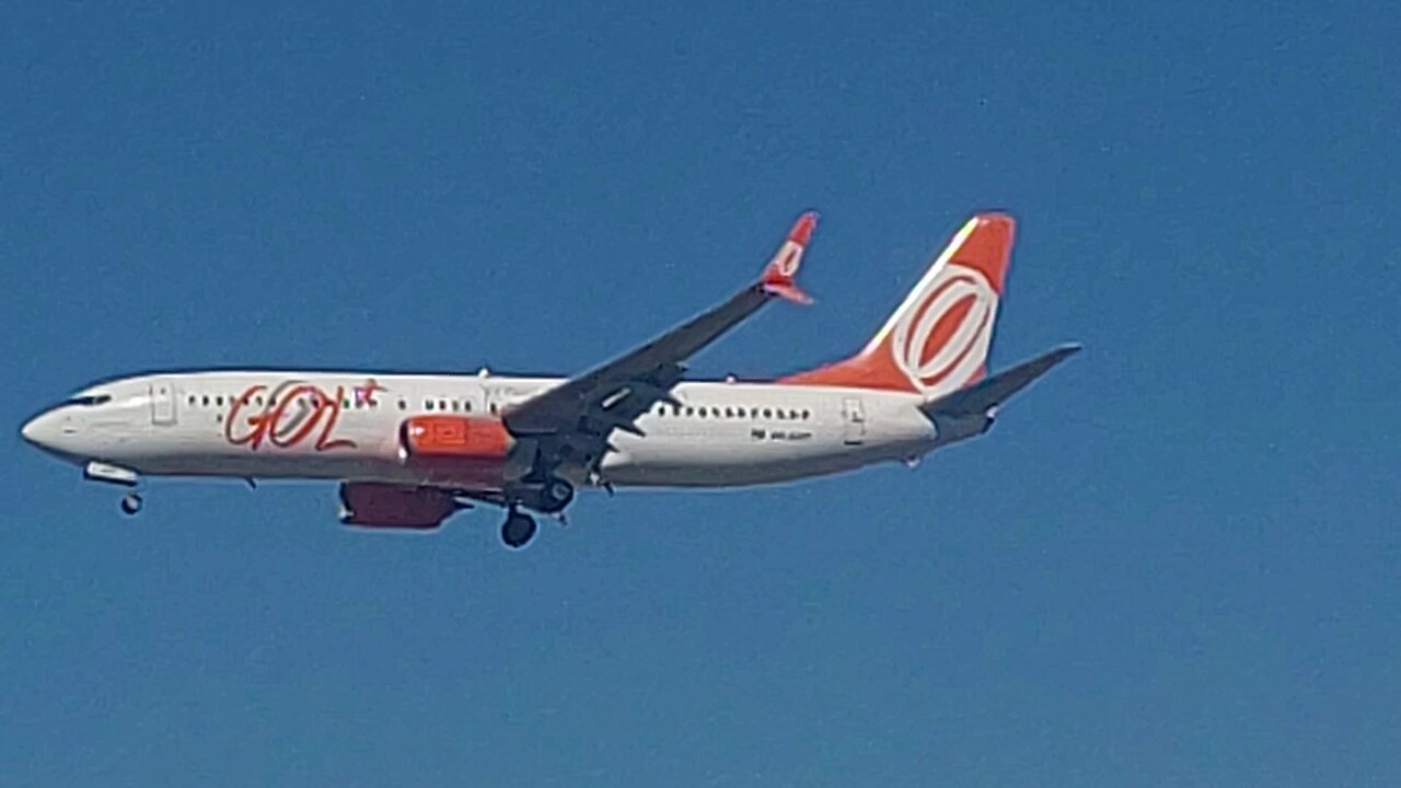 Boeing 737-800 PR-GUP vindo do Rio de Janeiro(Galeão) para Guarulhos