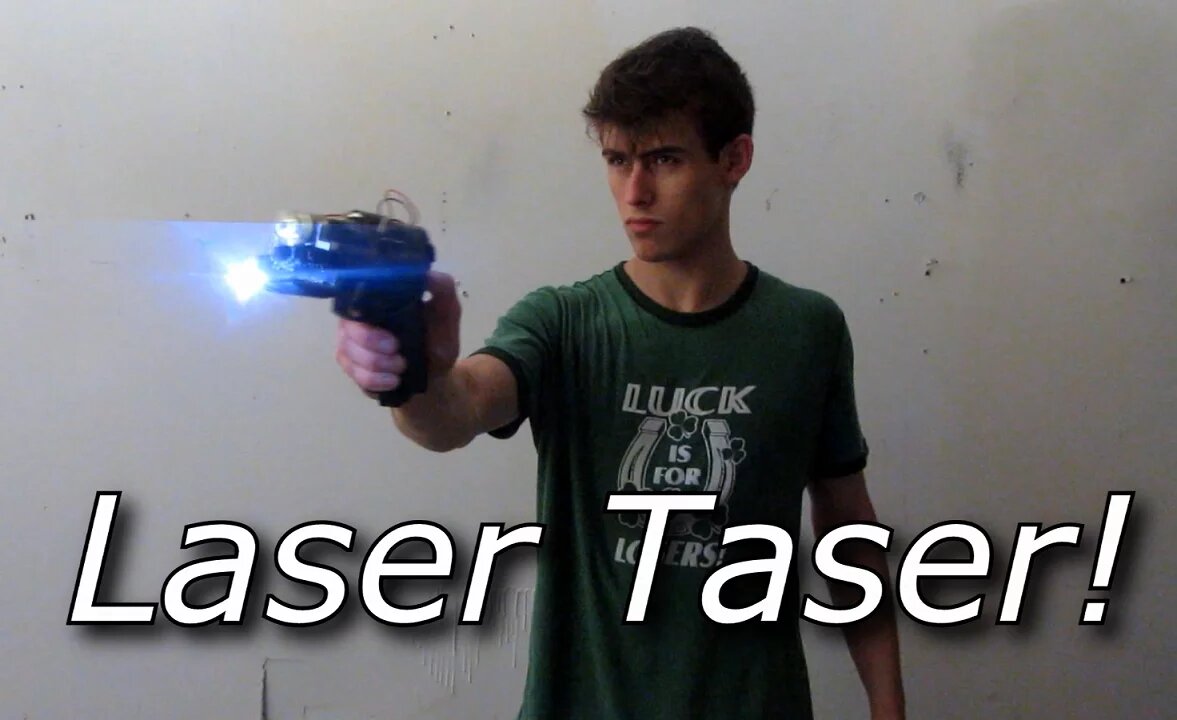 My Homemade "Laser Taser" Pistol with pulsed YAG laser and High Voltage ...