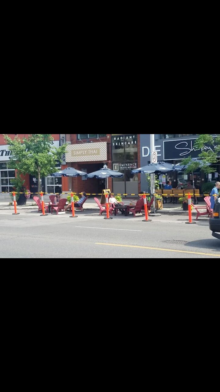 Here's What Ontario Bars & Restaurants Will Look Like This Summer Under ...