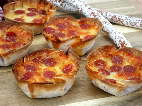 How to make mini pizza boats