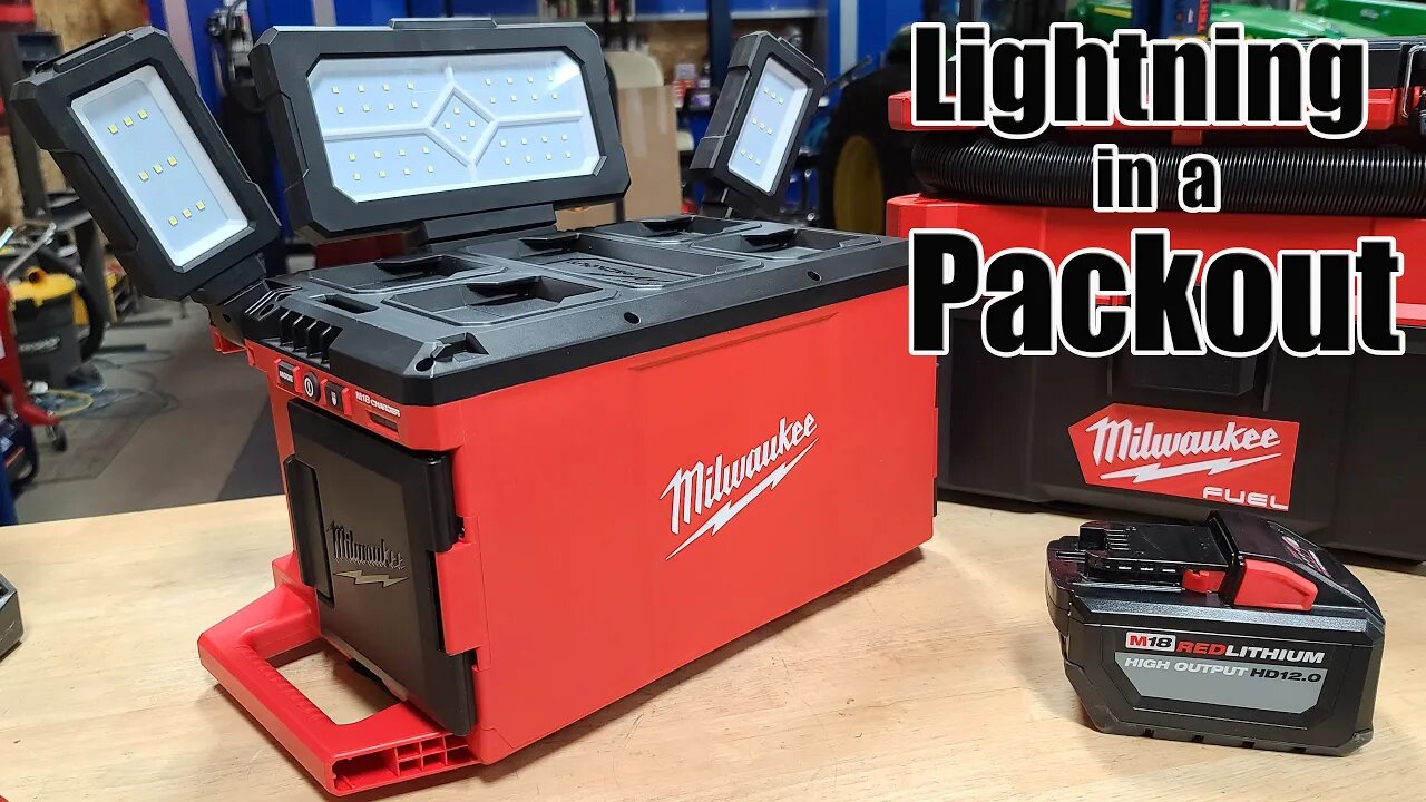 Finally A PACKOUT Light! Milwaukee M18 PACKOUT Light & Charger Review ...