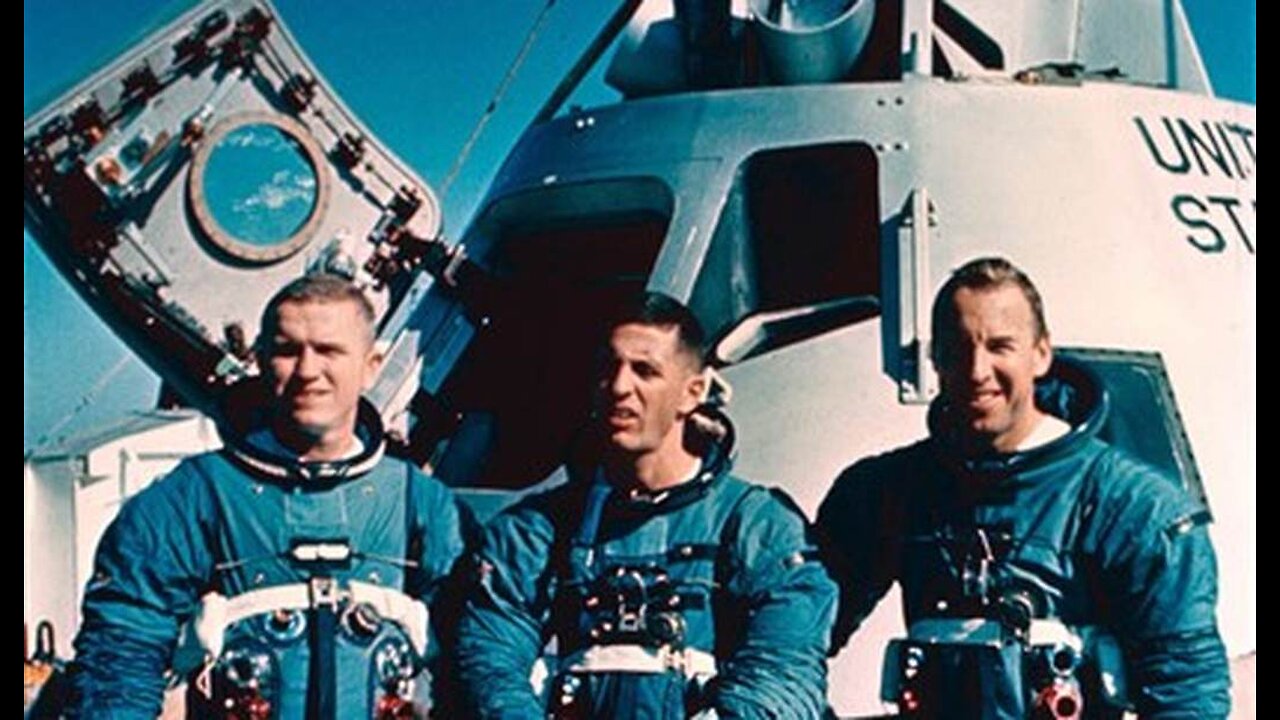 Apollo 8 Astronaut William Anders Dies, at 90, After Plane He Was ...