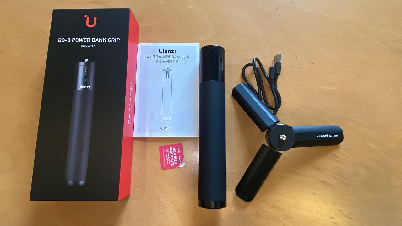 Un-BoXing & Look at ULANZI Battery Handle Grip BG-3 10000mAh Power Bank ...
