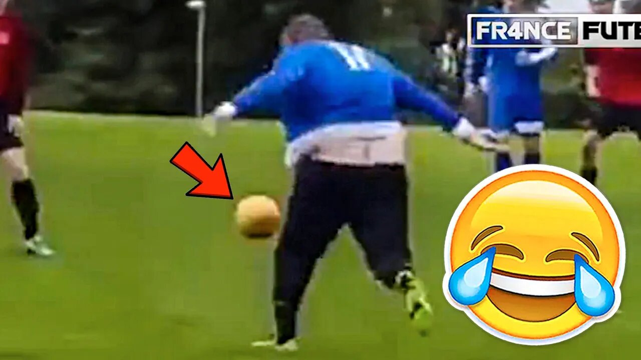 ''Size Doesn't Matter'' 🤣 FUNNIEST FOOTBALL FAILS, SKILLS, GOALS, MEMES ...