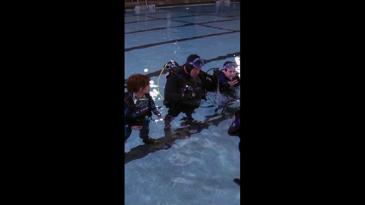 Doug goes scuba diving | The King Of Queens