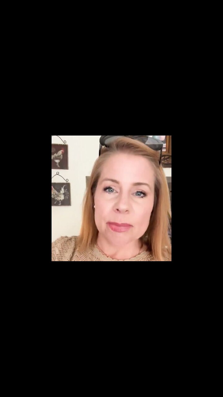 Sarah Perry Explains Why Drag Is More Sinister Than Art, Encouraging ...