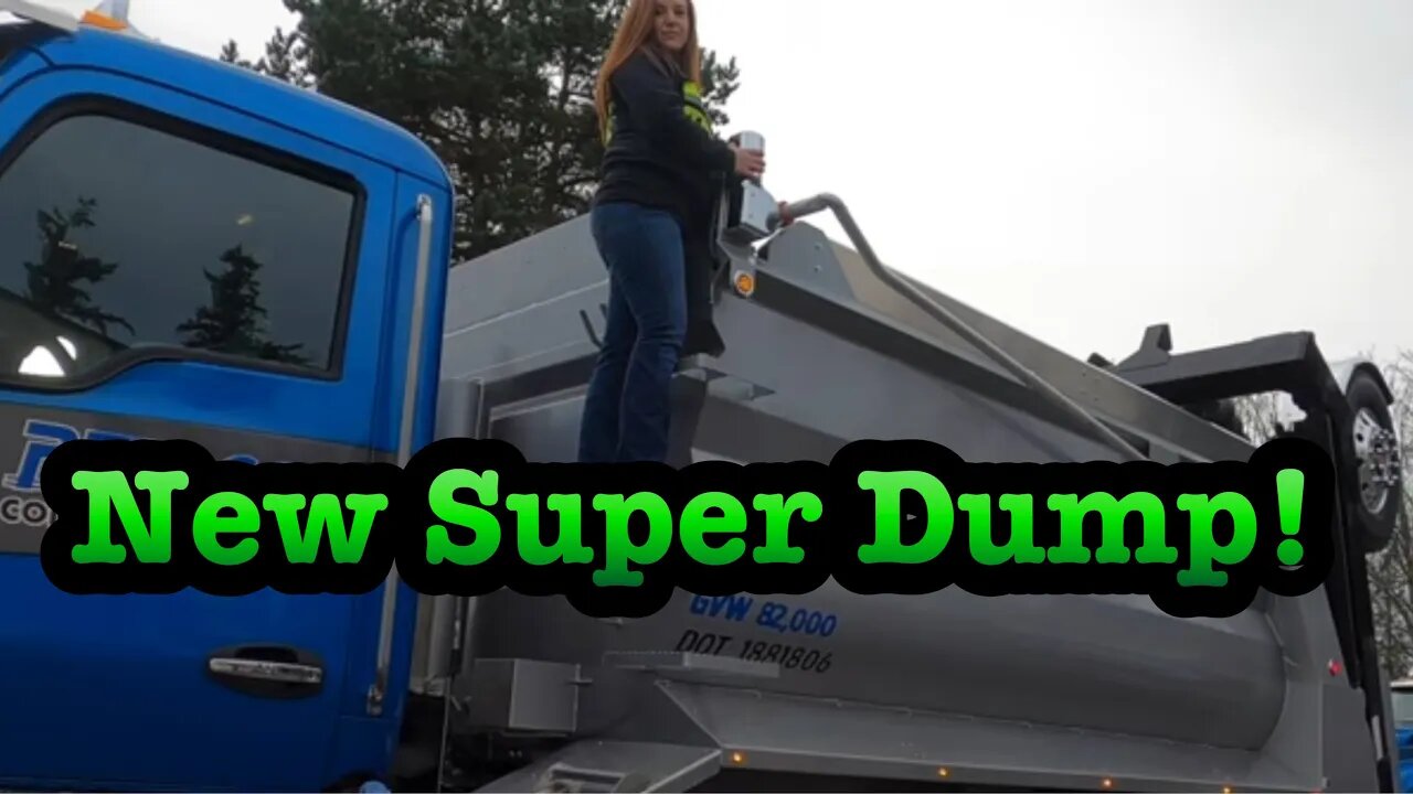 Spending My Saturday Figuring Out How The New 2020 Kenworth T880 Super Dump Works. Construction.