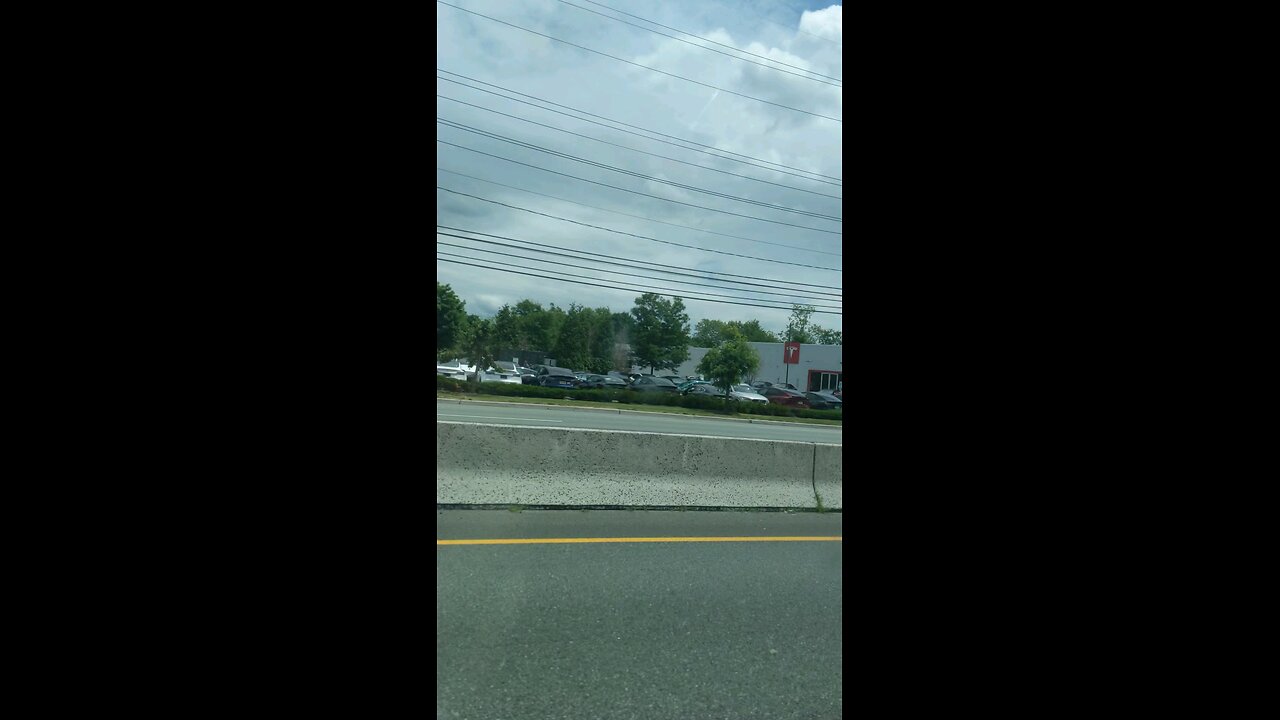 TESLA SHOWROOM - PARAMUS, NJ USA - PRIDE FLAG BILLBOARD 🤖🧡