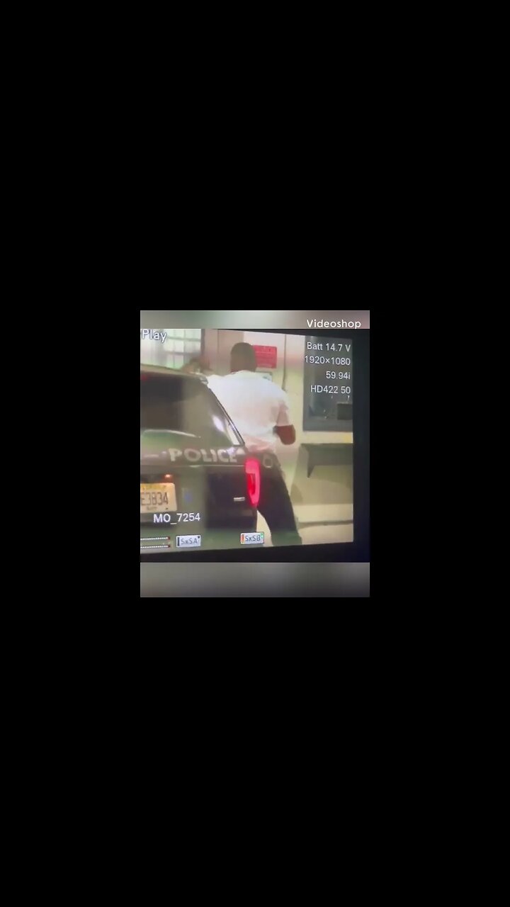Jorge Masvidal arrest footage shows him running into jail Jorge Masvidal arrest footage shows him running into jail