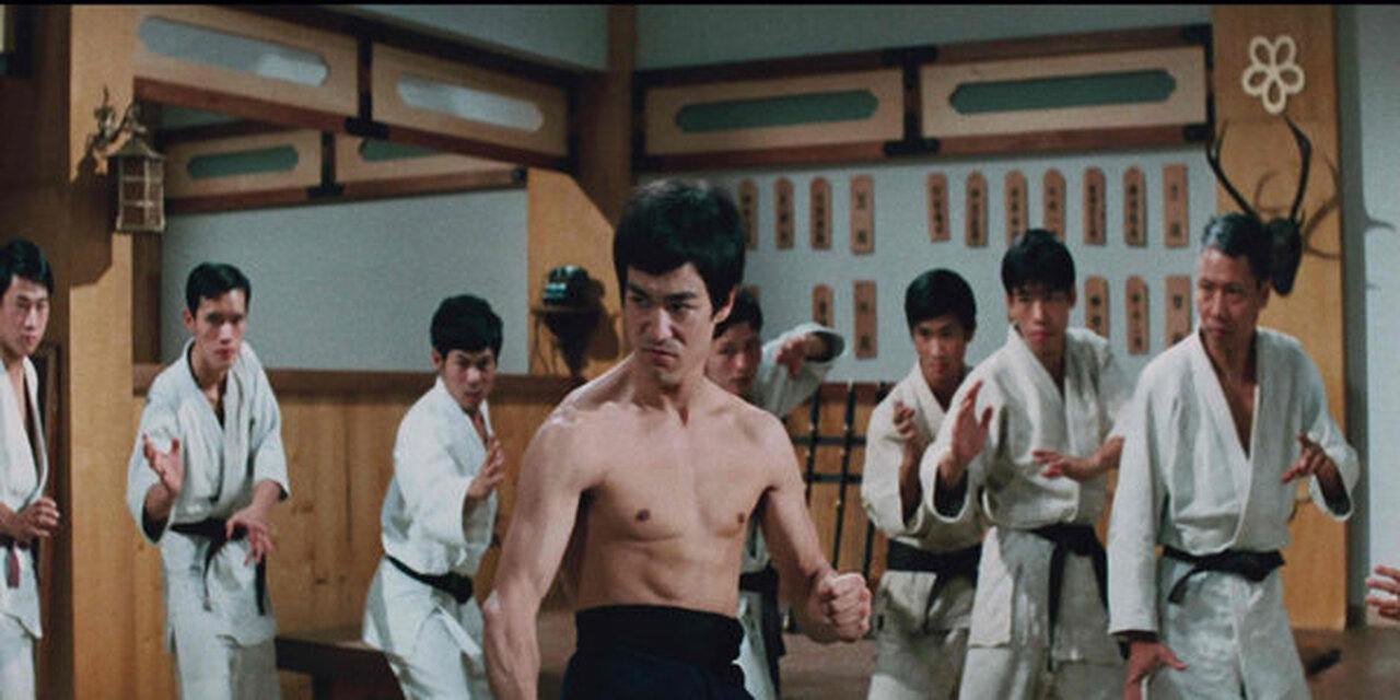 Cross kick Studio Films Bruce Lee fist fury fight scene in dojo vs Japanese