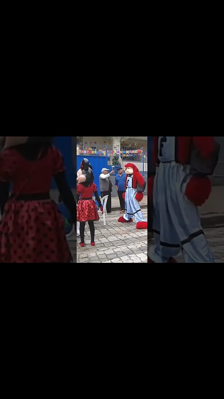 DANÇANDO NA PRAÇA COM FOFÃO, PATATI, MINNIE MOUSE E PALHACINHA PARA ...