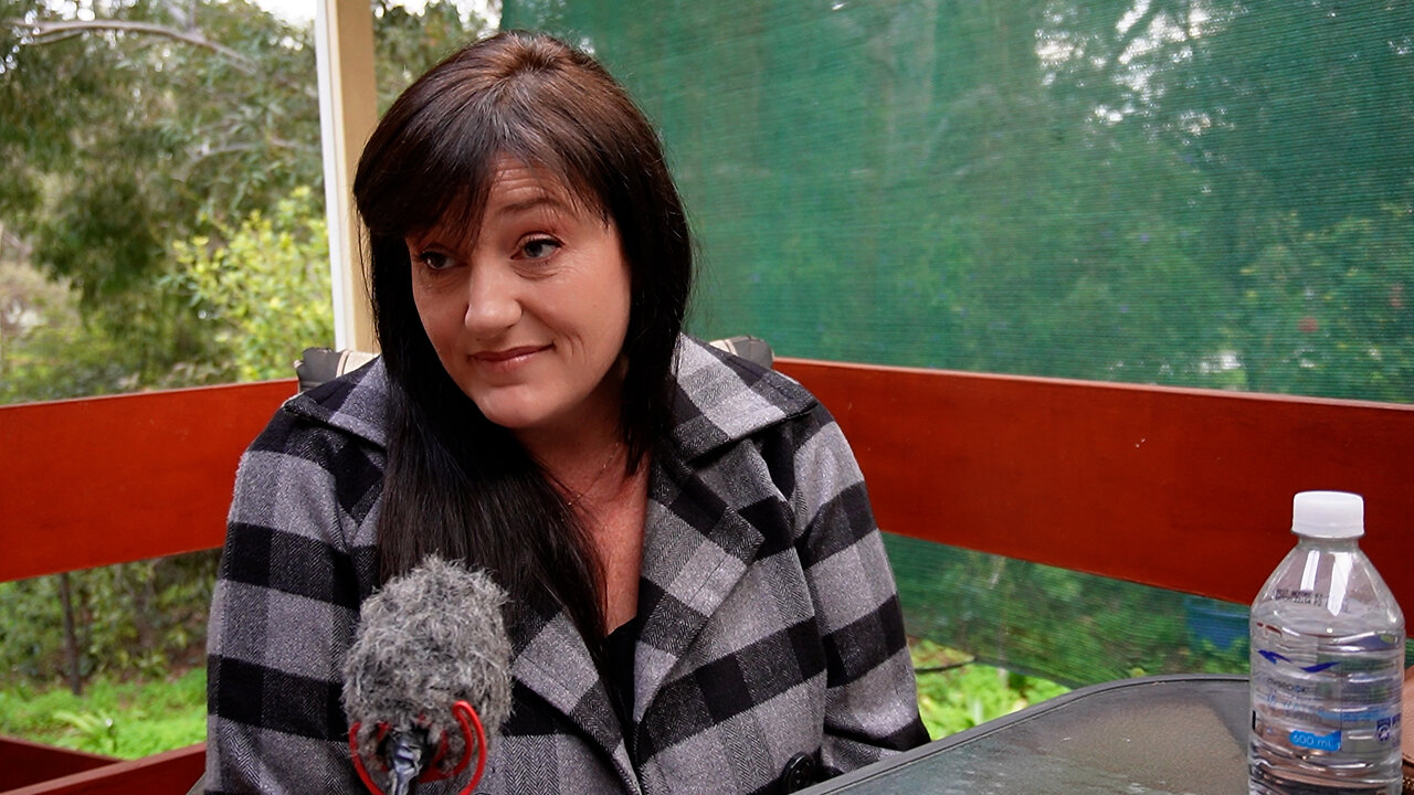 Robyn : How To create a Independent Journalist