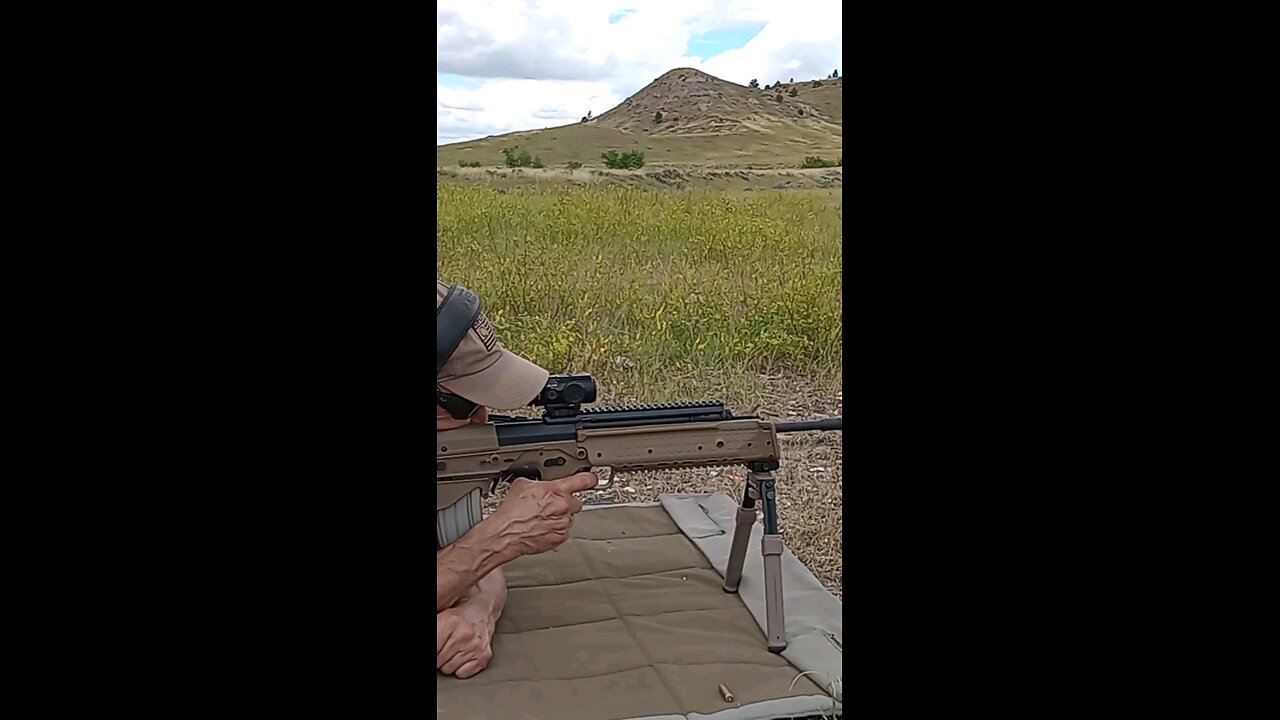 CVLife Tactical Bipod paired with the Keystone Overlander and KelTec ...