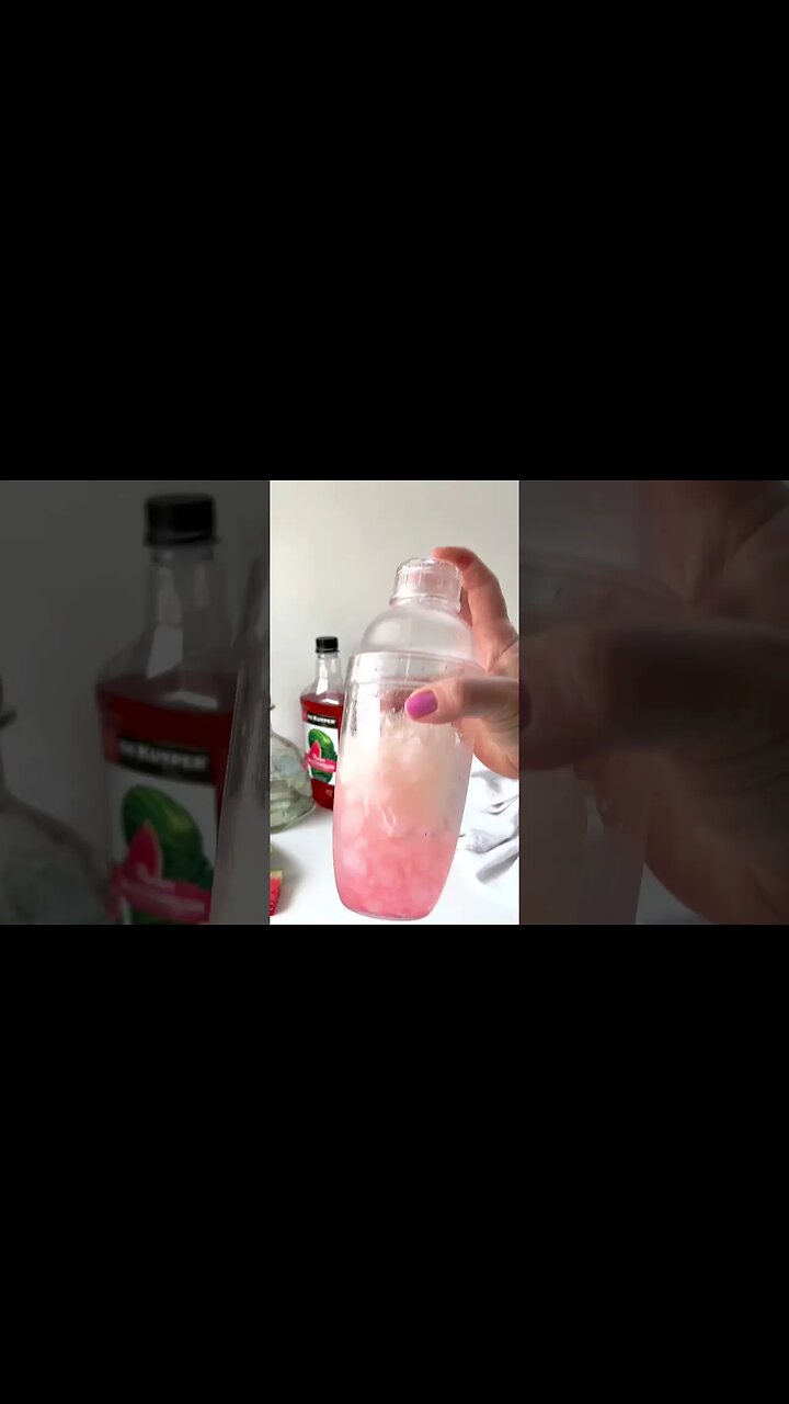 Quench your thirst with this Watermelon Refresh Cocktail! --iambaker.net