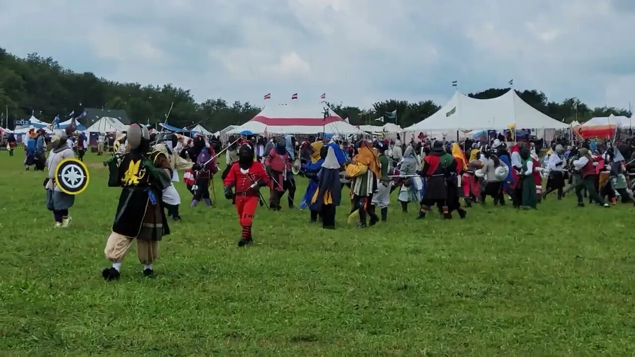 Rapier Field Battle at Pennsic War 50