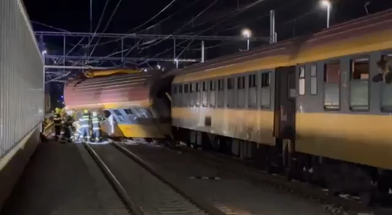 Two Dead, Many Injuries Reported as Passenger Train Collides with ...