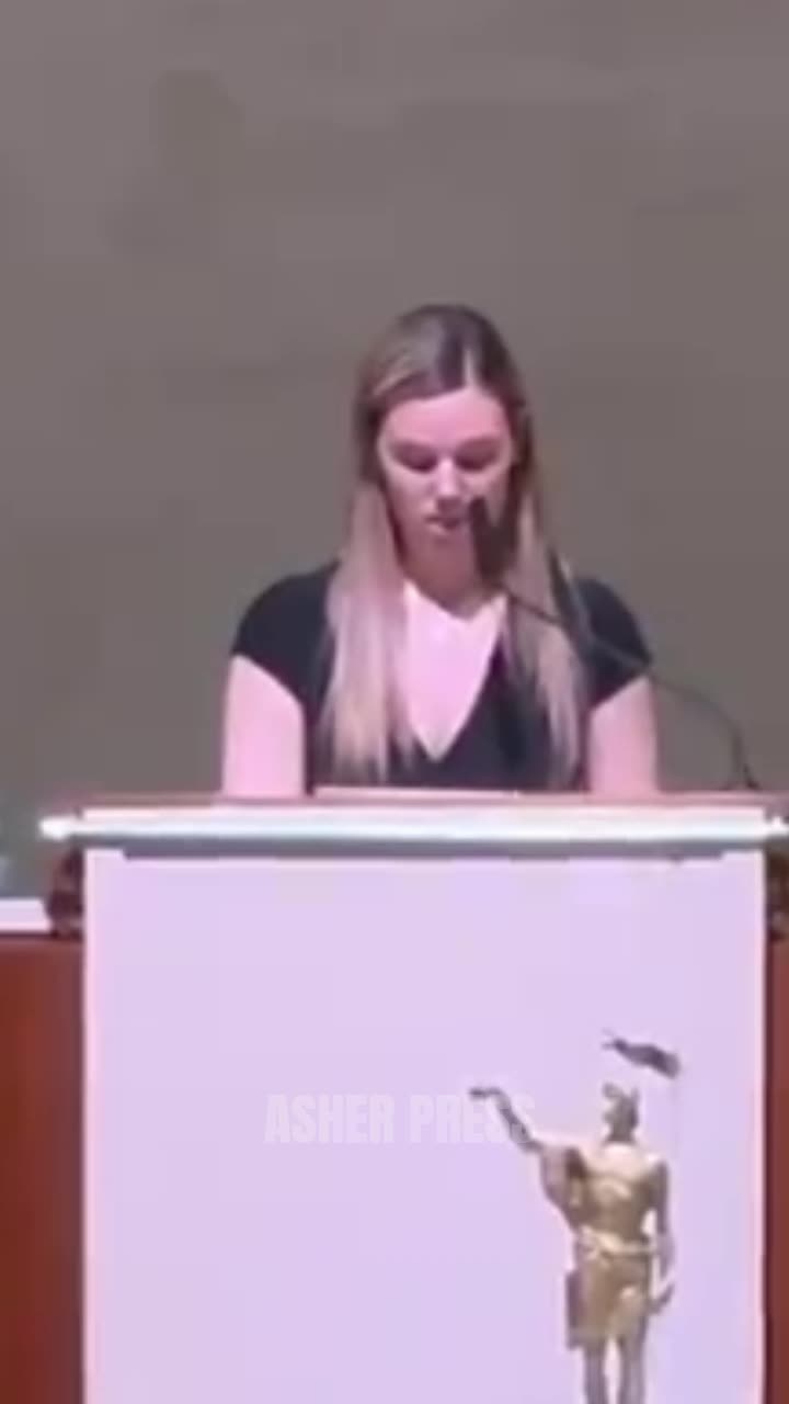 Thousands Lined the Road at Funeral held today for slain NYPD Officer ...