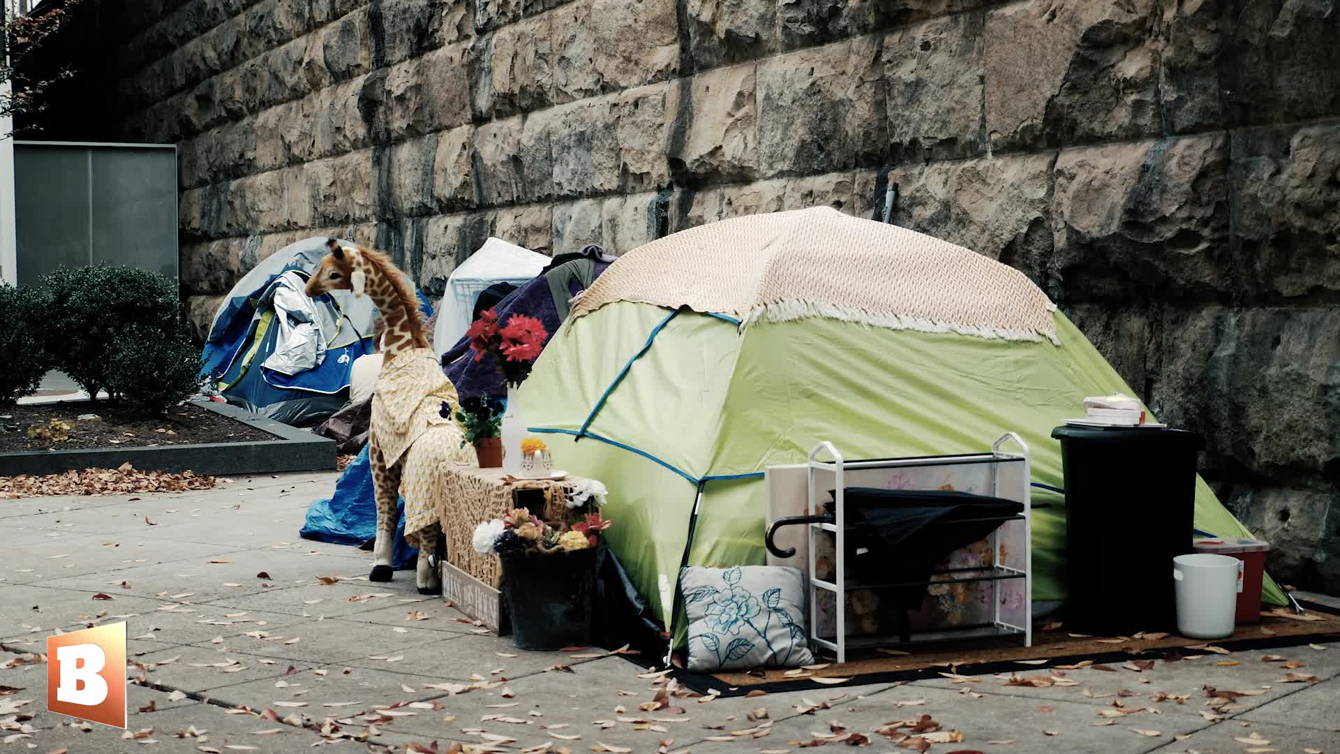 Despite City's Efforts, Homeless Still Surround Union Station Ahead of ...