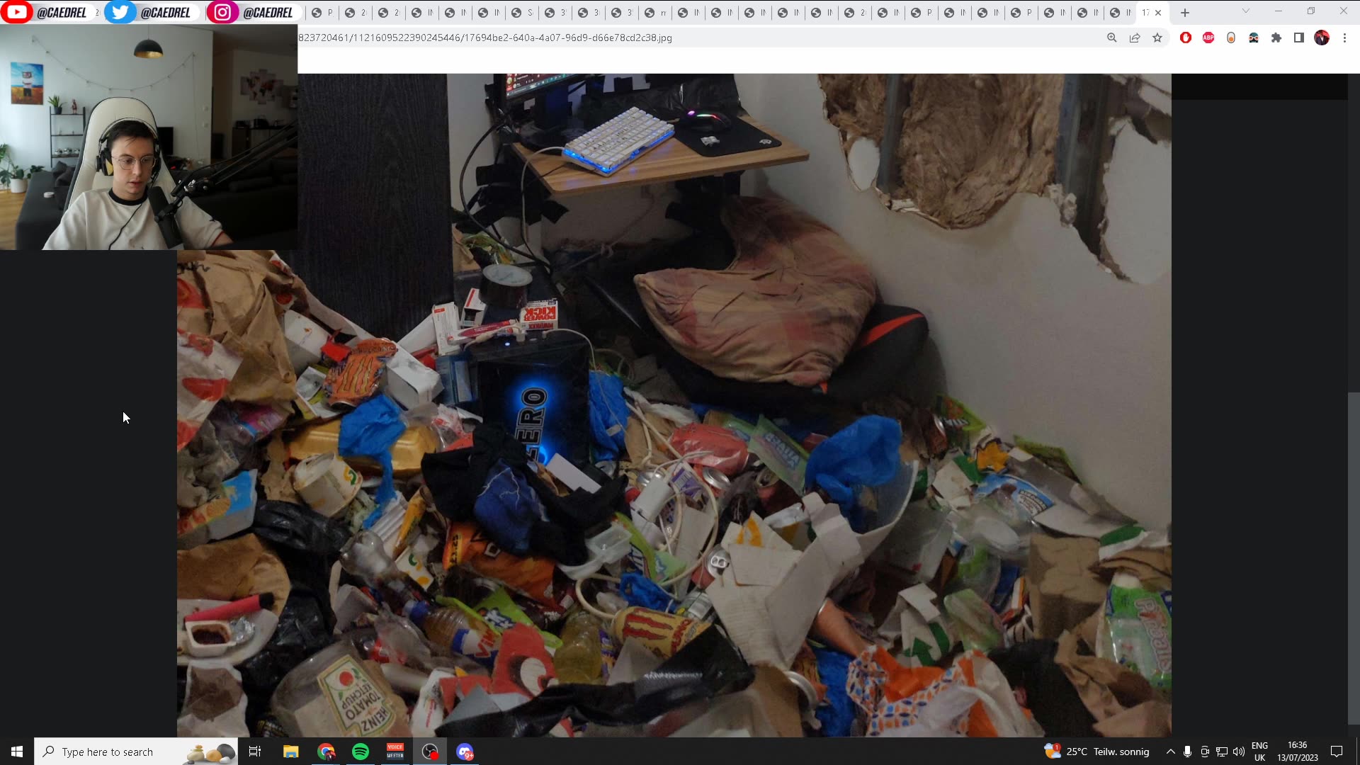 League of Legends - average shaco main setup, Caedrel