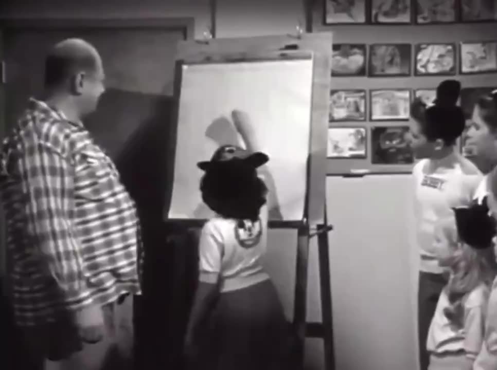 Donald Duck & the Mouseketeers in 1956 get a drawing lesson from artist ...