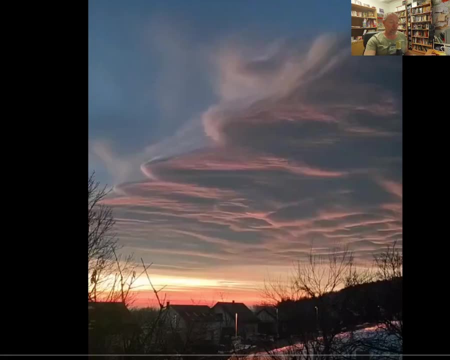 HAARP VS Aurora Boreal, you decide! Who LIt up the SKY???