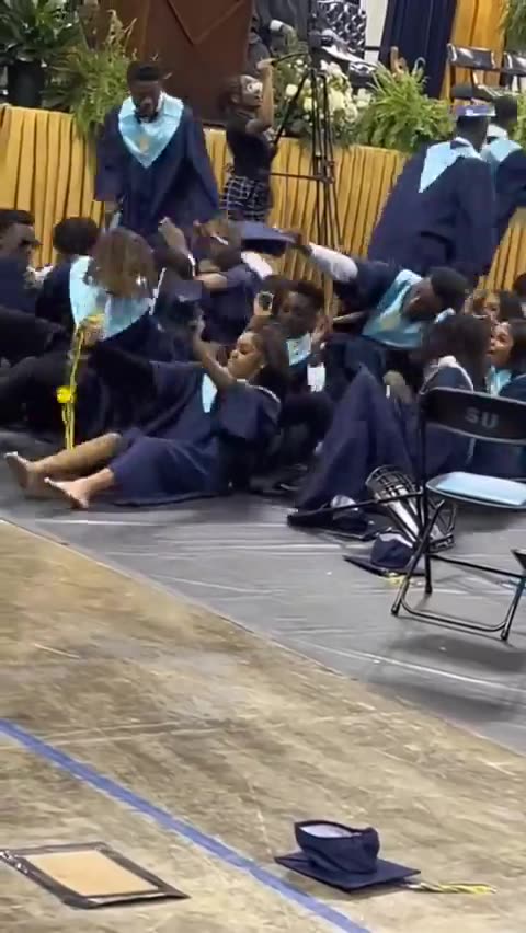 Vibrant Black Culture Shines in African American Graduation Ceremony