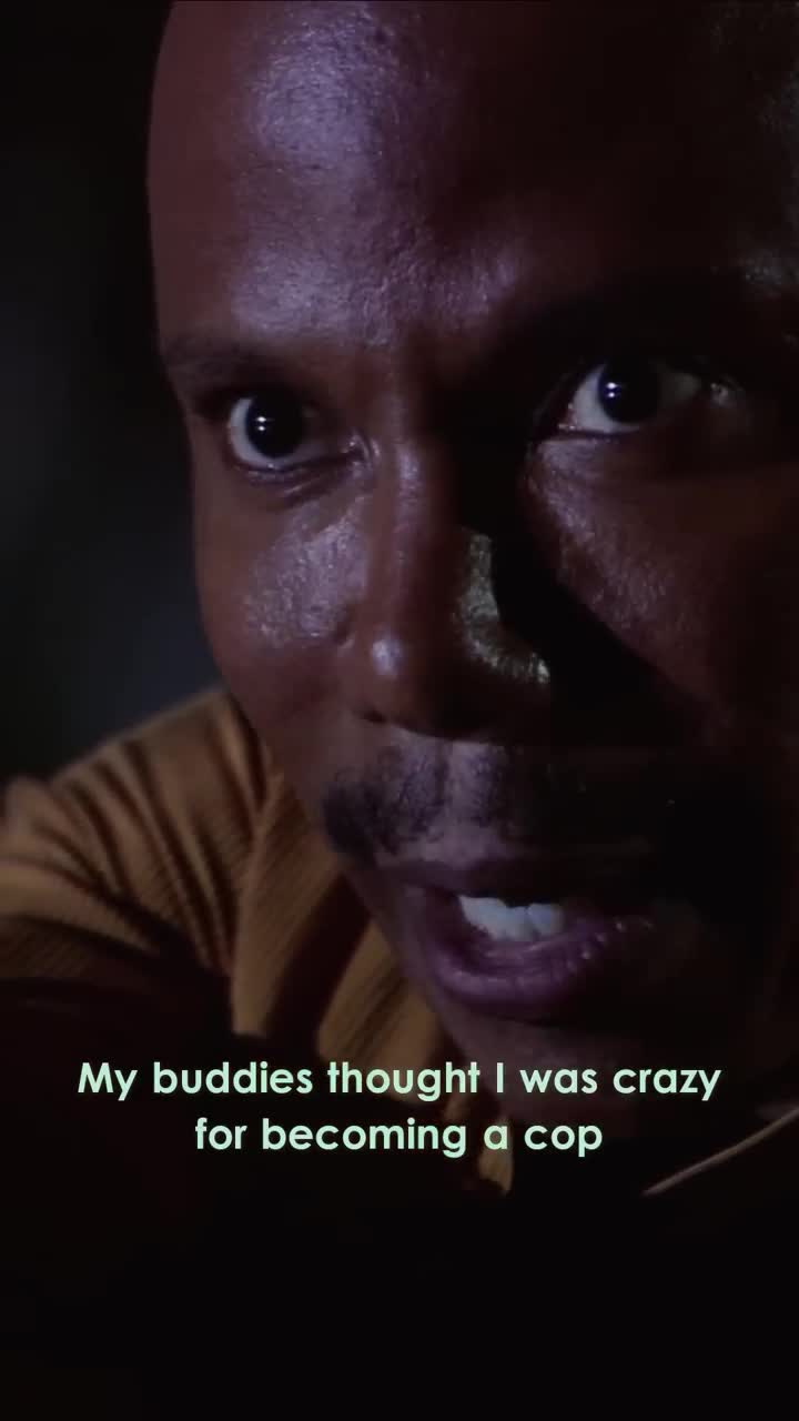 Doakes finds out Dexter's secrets!