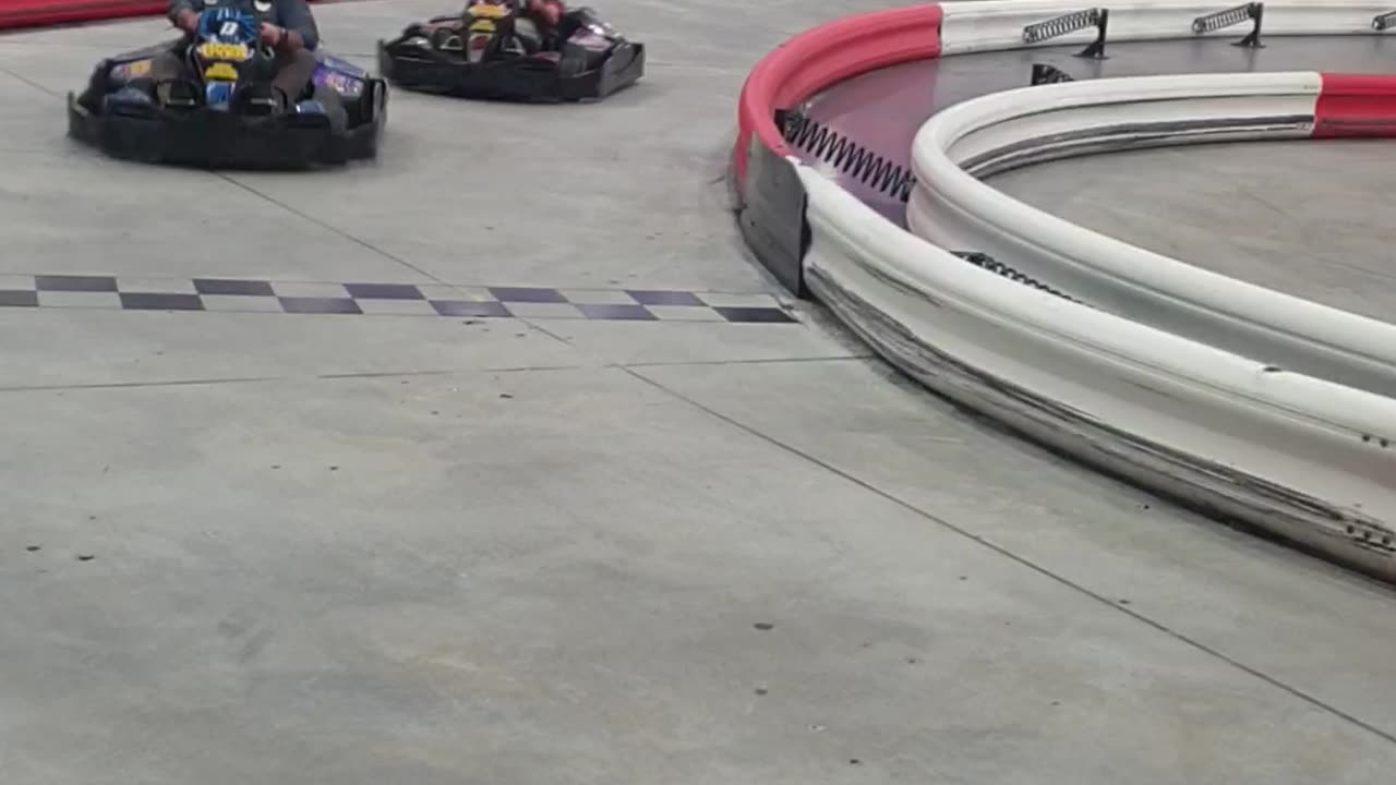 Go cart racing 🏎 who knows what they doing