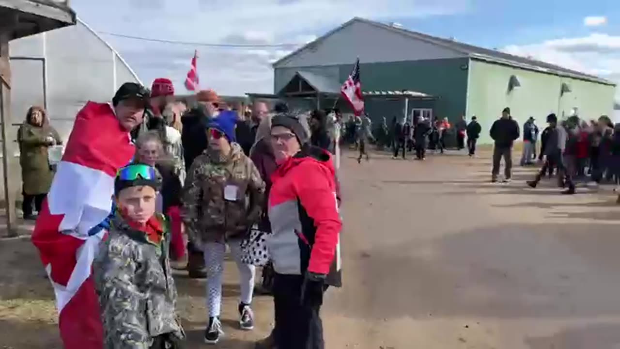 Hundreds of Canadians gathered to see German MEP Christine Anderson in ...