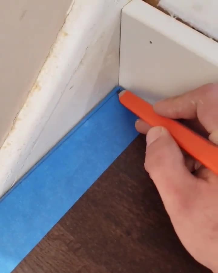 Scribing between 2 walls for steps or shelves