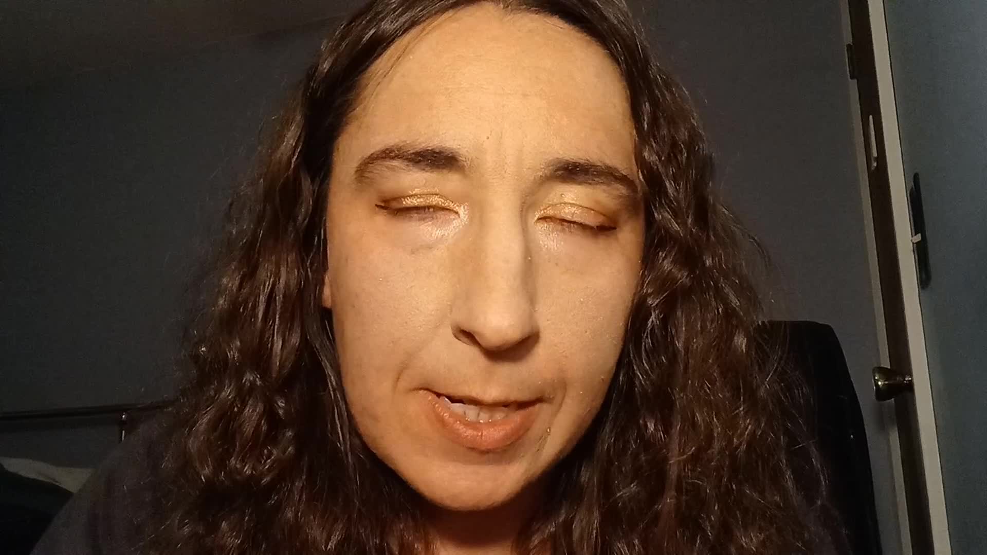 Minion Grief Counselor: Lily Alexandre Denies that Estrogen is a Carcinogen