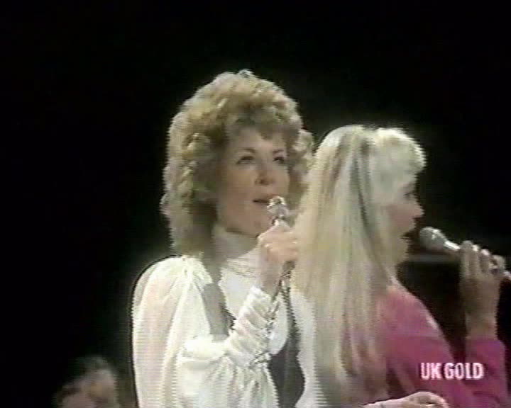 ABBA - Waterloo = Agnetha Pink Heart TOTP