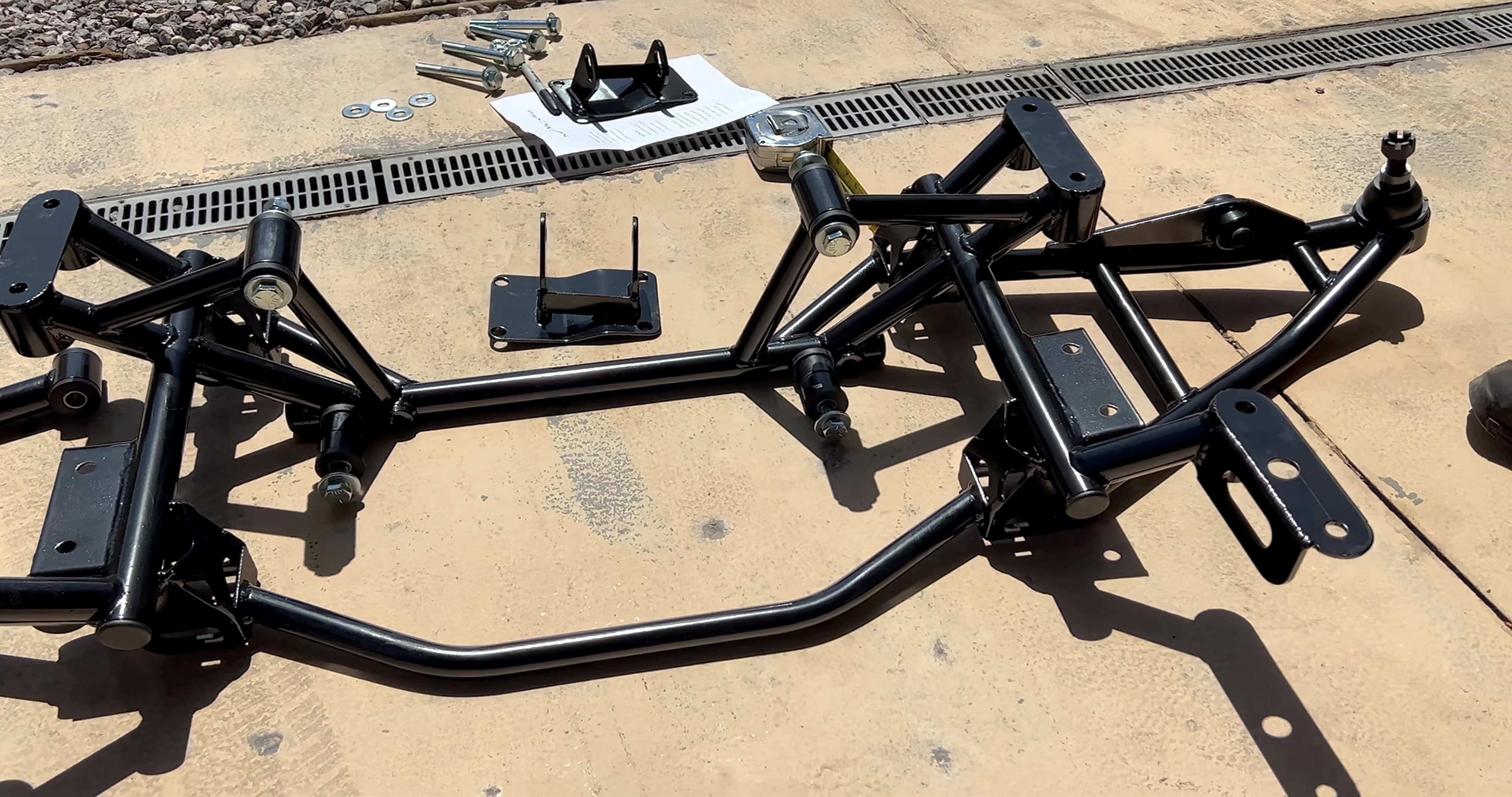 1989-1997 Thunderbird Cougar AJE Tubular subframe walk through.