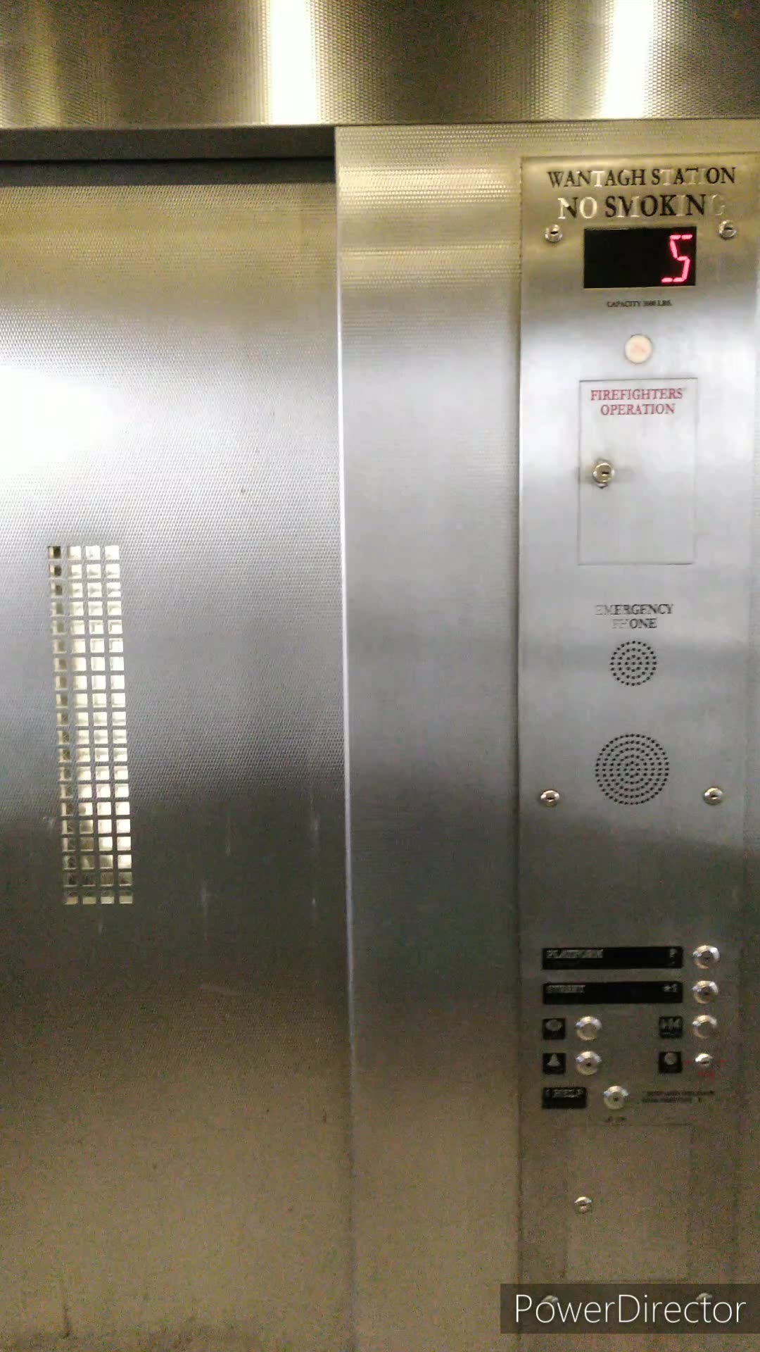 Wantagh MTA LIRR train station elevator/escalator