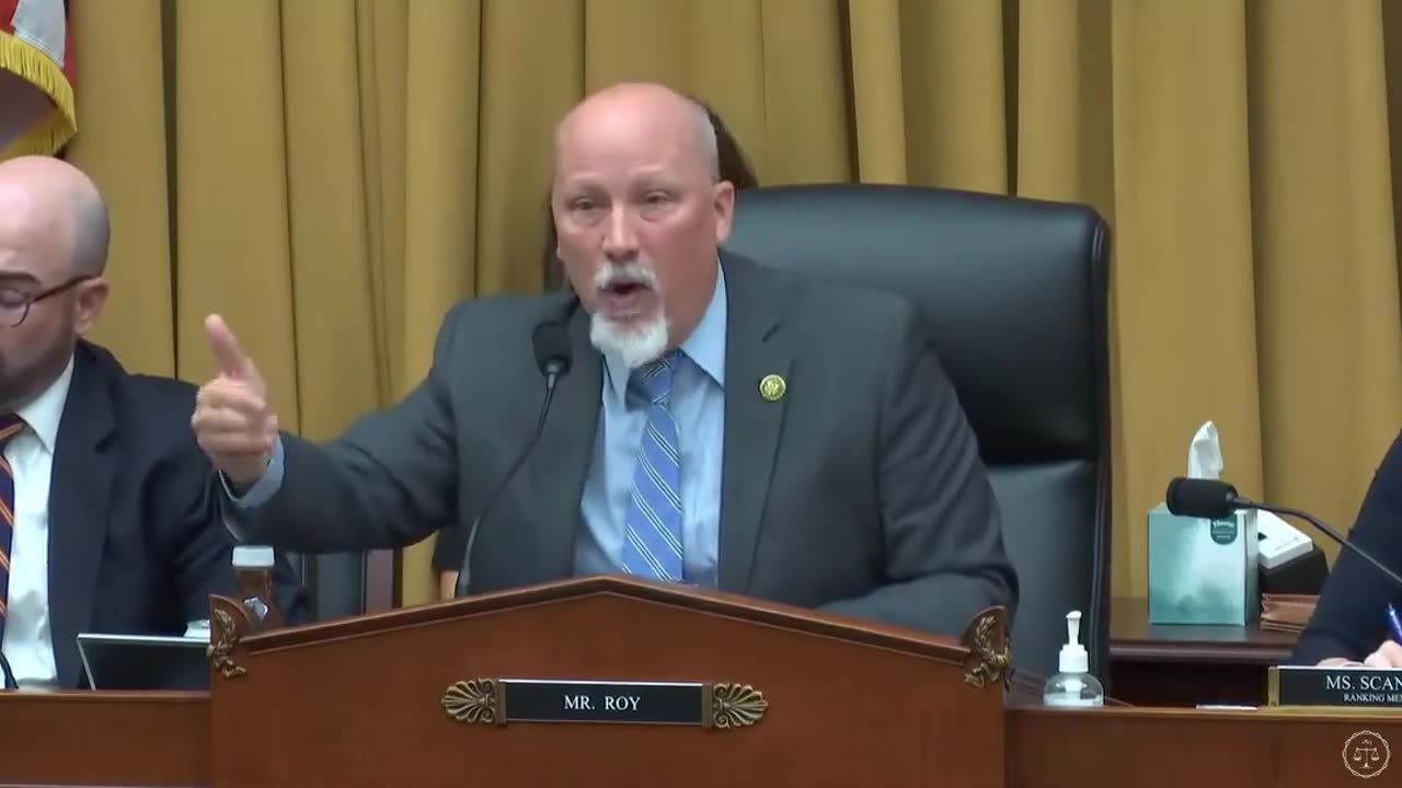 'Have You Apologized?': Rep. Chip Roy Grills DOJ Attorney Over Arrest ...
