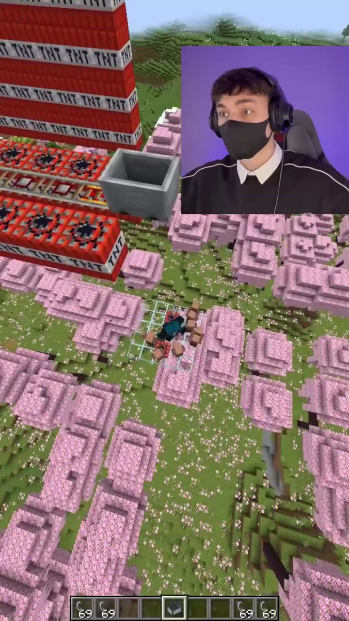 Minecraft: BIGGEST TNT EXPLOSION🤯