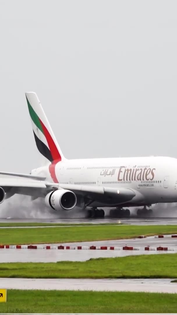 Emirates A380 SPLASH Down - Soaking Wet Runway! #shorts