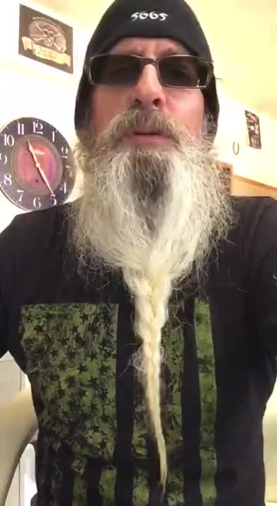 West Coast Wizard- Filled with Comms, listen careful and the music