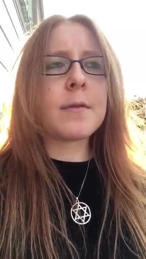 Lauren Isaacs threatened by Muslims students at York Univ.