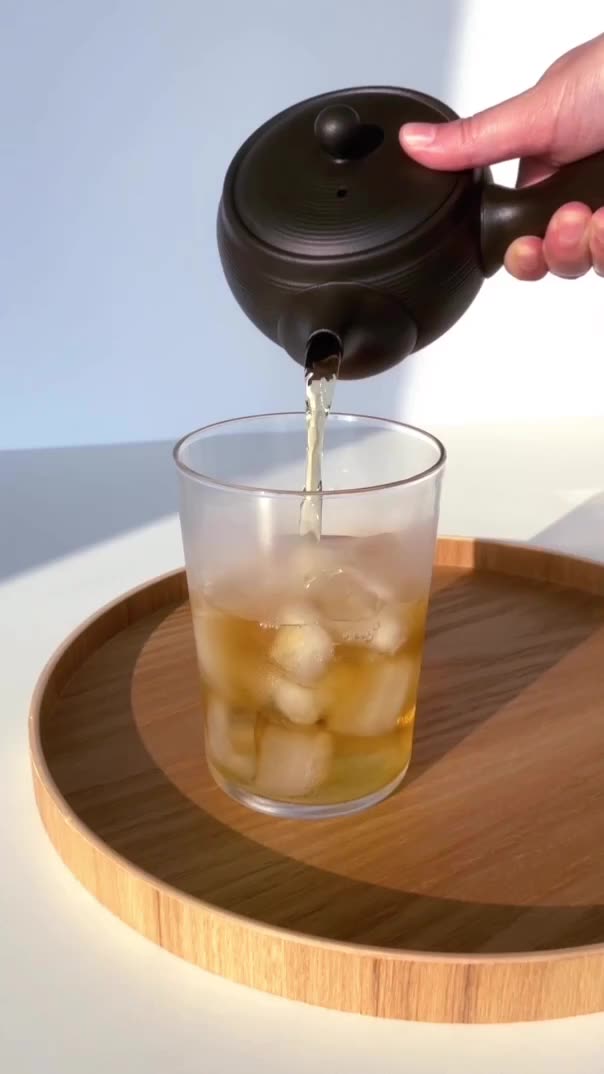 Hojicha Iced Tea 🧊