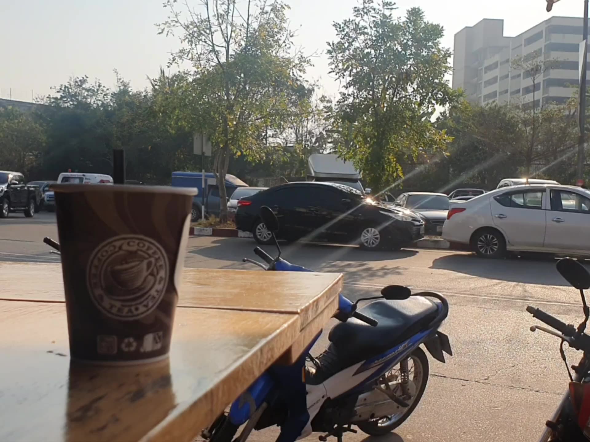 Street Side Coffee Chill TV Vibes @ Moon Yay Cafe Kiosk Udon Thailand # ...