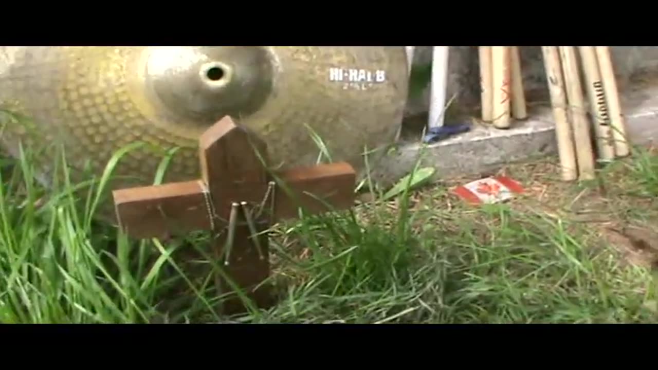 Visiting Bonzo's Grave at St Michael's Church, Rushock Worcestershire ...