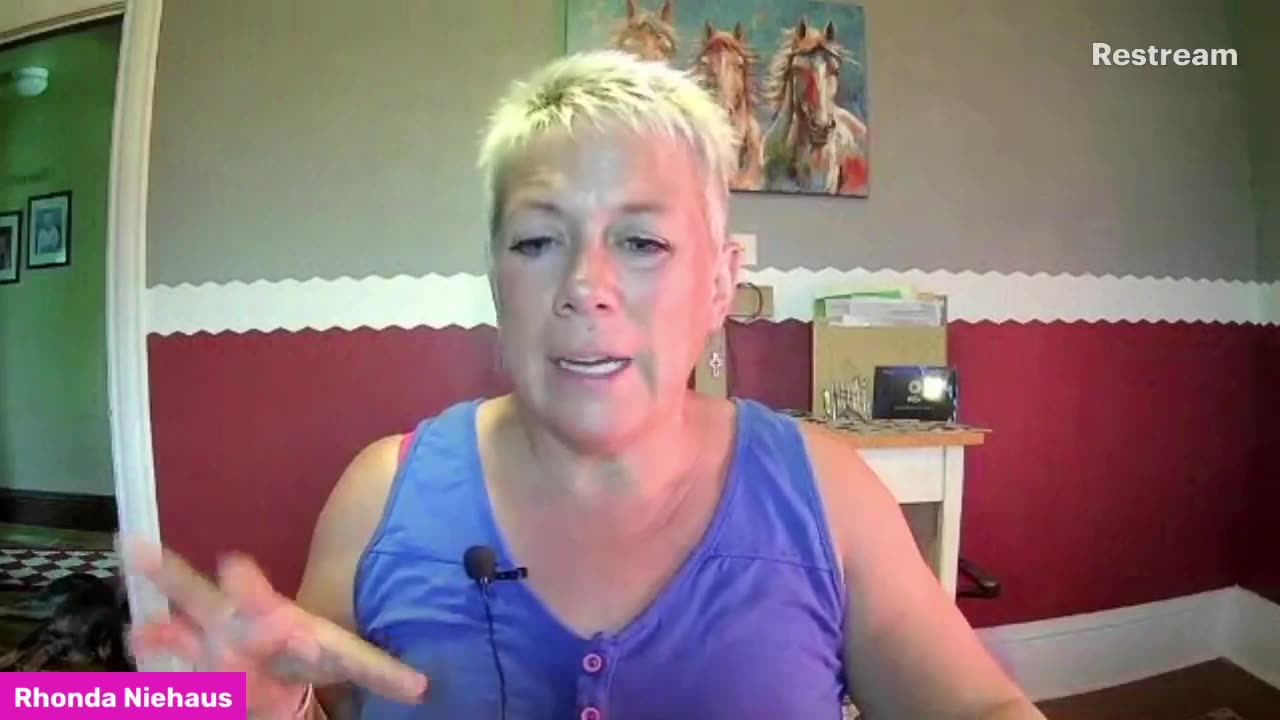 Don't Let Moments of Defeat Define You - Here's How To Keep Going!