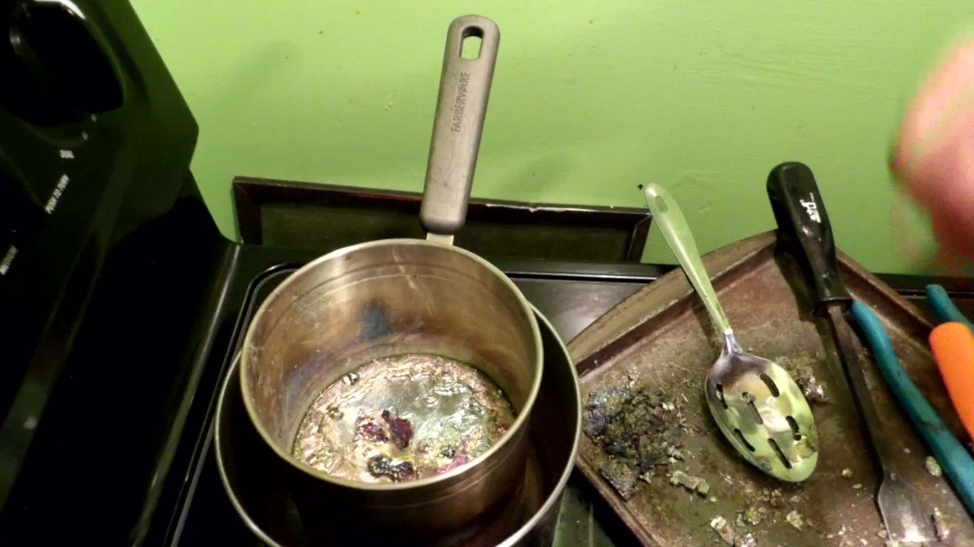 Flock it Farm: DIY Bismuth crystals best method