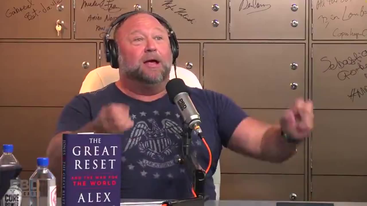 MUST SEE: ALEX JONES REVEALS BOHEMIAN GROVE INFILTRATION STORY ON PDB ...