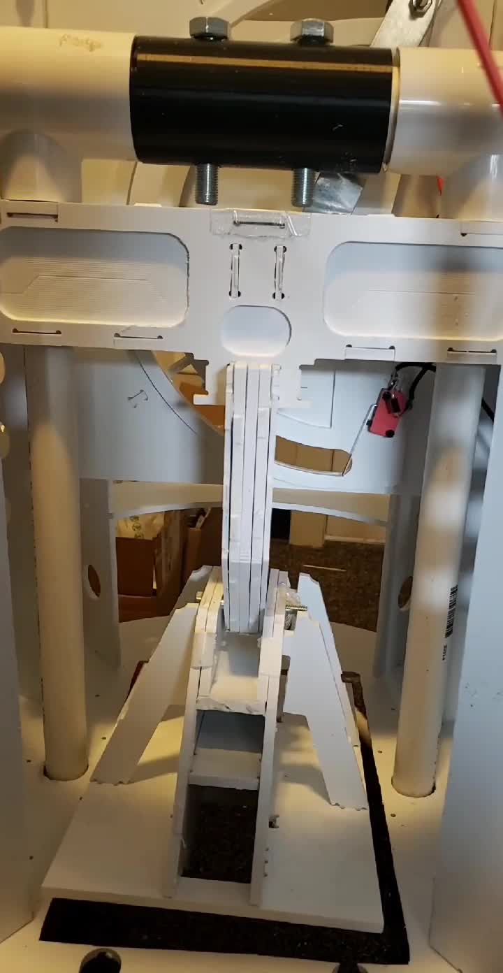 R2-D2 Center Leg Transition